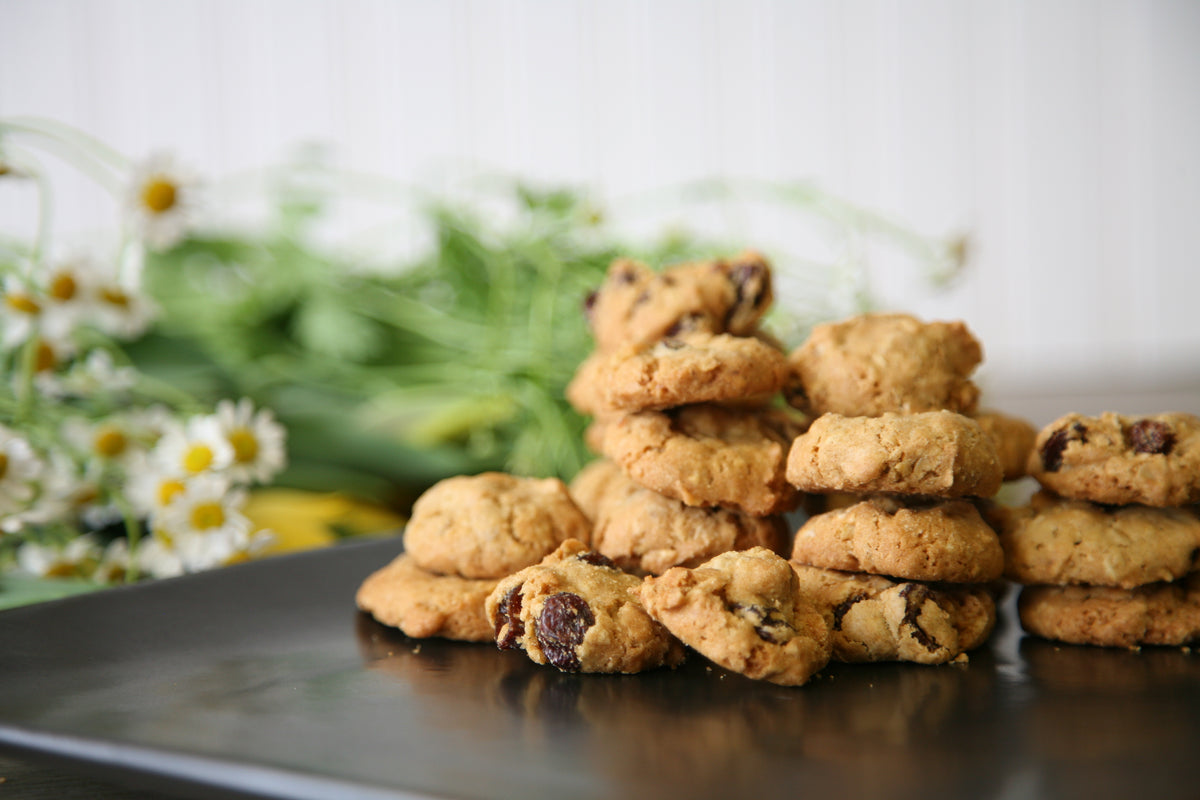 Chocolate Maven Scottish Highland Oatmeal Raisin Cookies – Chocolate ...